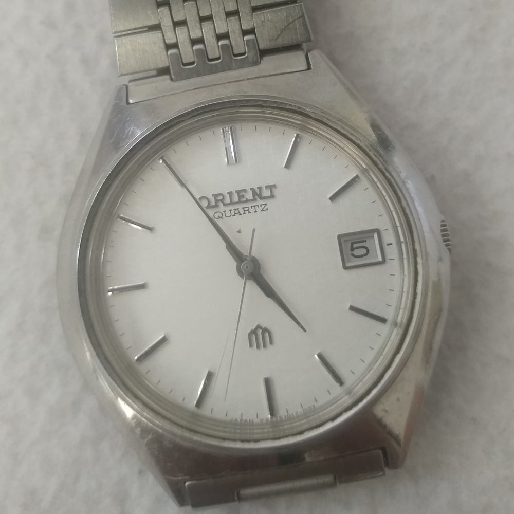 Vintage Orient Quartz Stainless Steel Silver Watch - Gem
